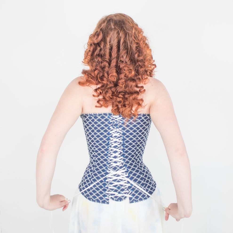 Overbust corset (straight size) – Woman's Armor Workshop
